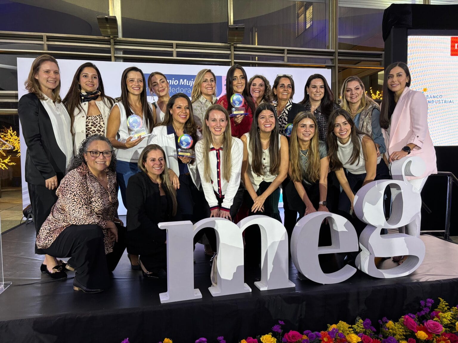 MEG GUATEMALA CELEBRA A LA MUJER EMPRENDEDORA DEL AÑO 2025: UN HOMENAJE ...